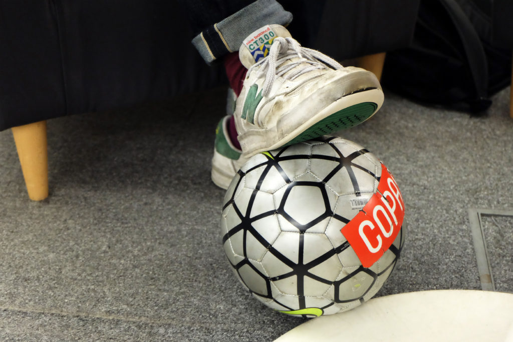INTERVIEW: ELI MENGEM, FOOTBALL IS JUST AN EXCUSE | Football Campagne